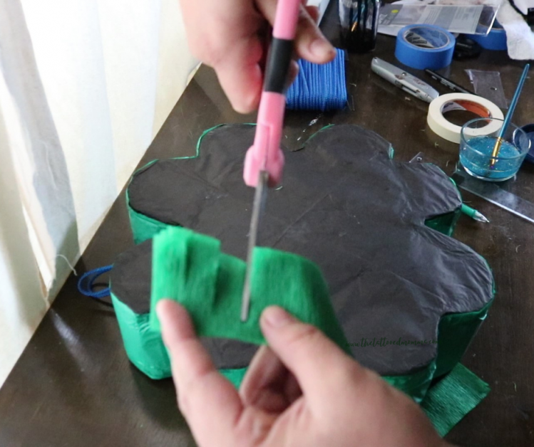 How To Decorate A Traditional Mexican Pinata - The Tattooed Momma